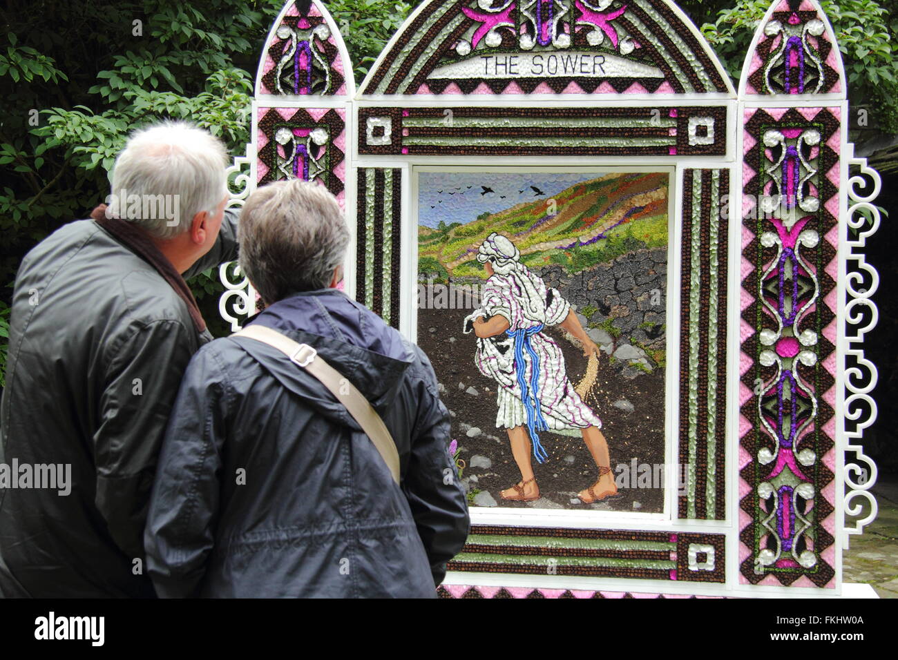 Well dressing peak district hi-res stock photography and images - Alamy