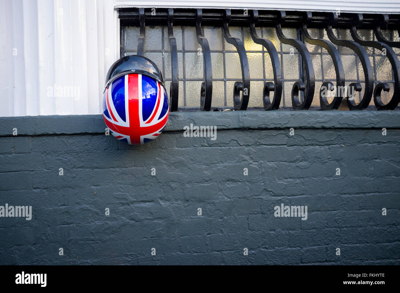 Union jack helmet hi-res stock photography and images - Alamy
