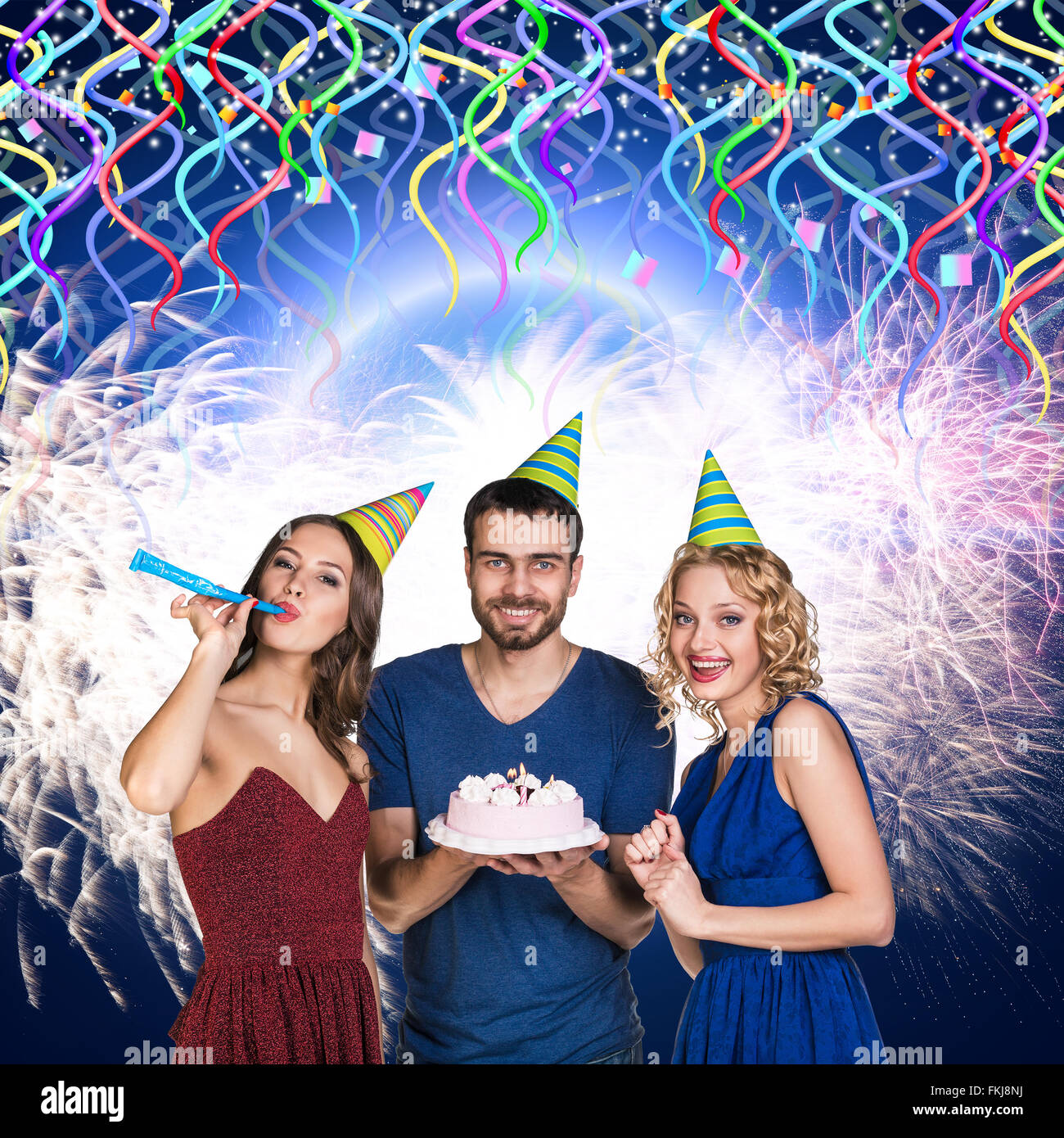 People with cake celebrate happy birthday Stock Photo - Alamy