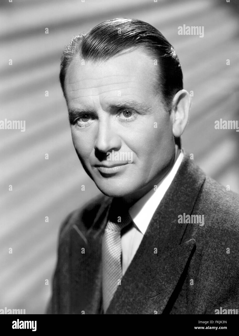 Portrait of Mills John Stock Photo - Alamy