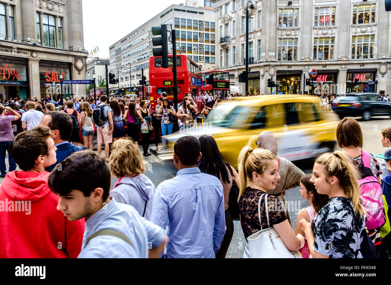 Oxford Circus street in London, England Stock Photo - Alamy