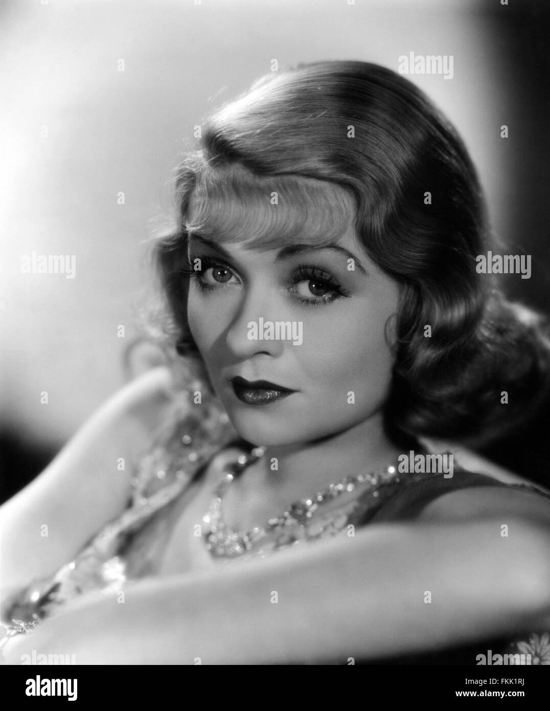 Constance bennett hi-res stock photography and images - Alamy