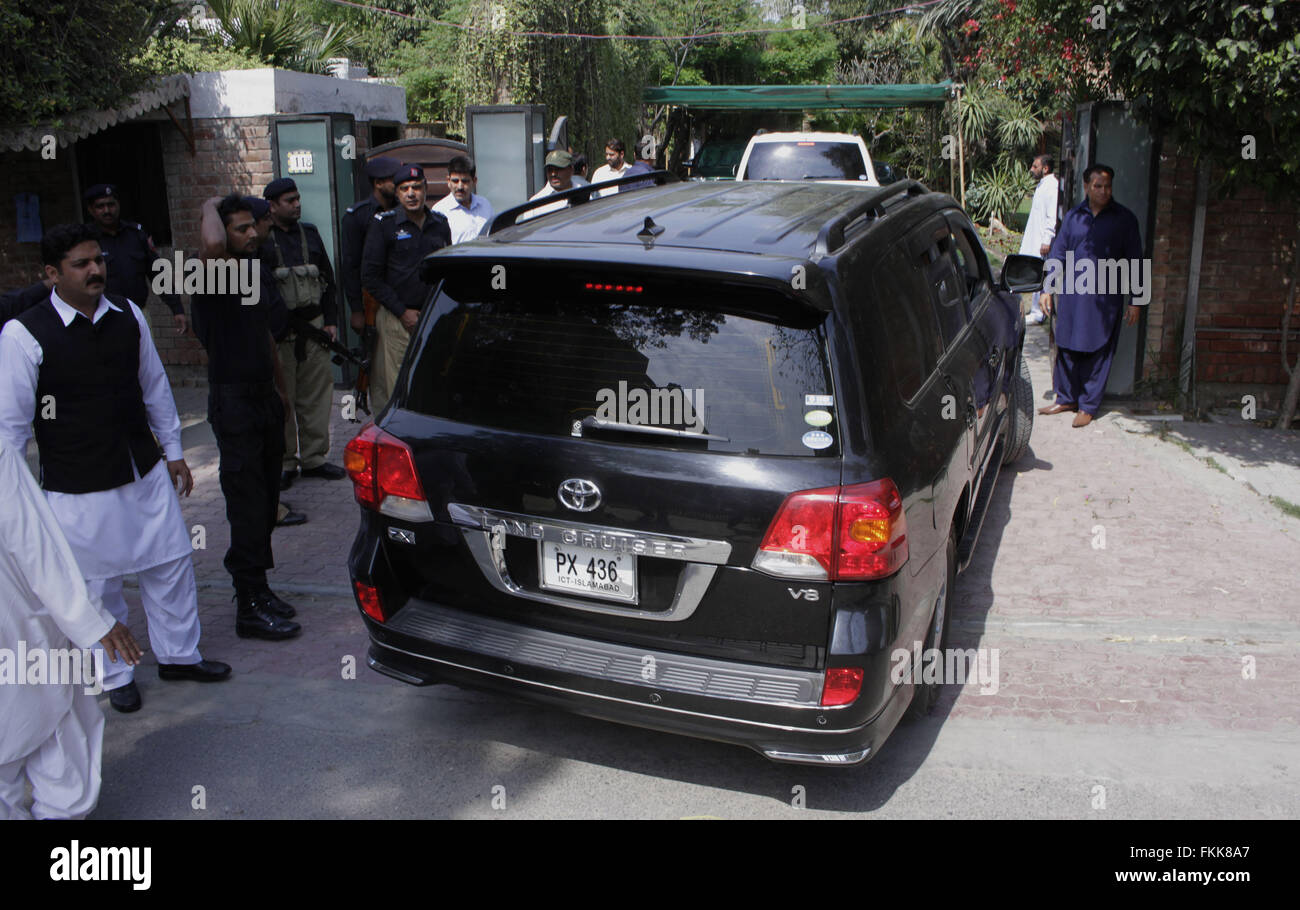 Salman taseer hi-res stock photography and images - Alamy