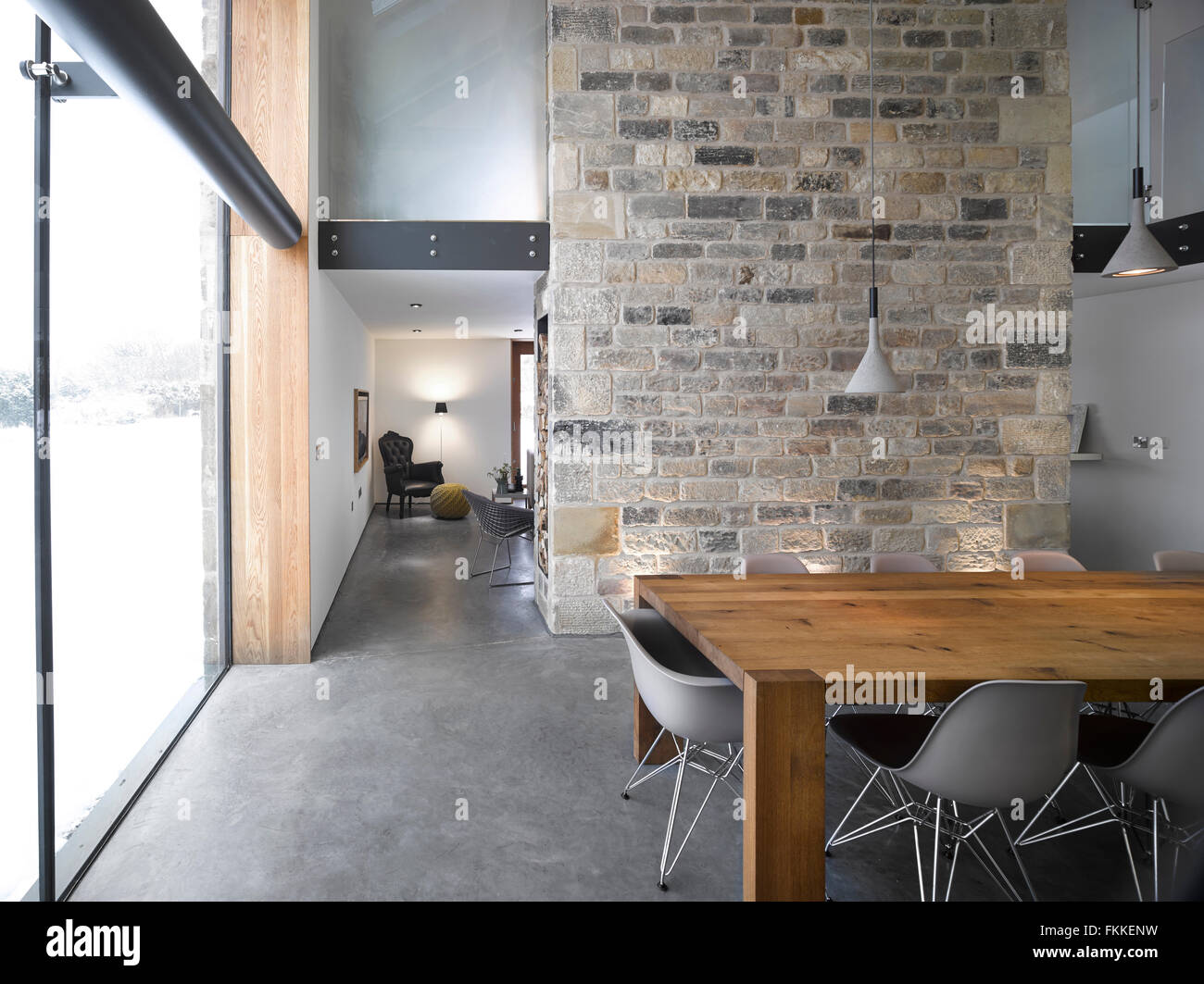 Exposed Beams In Barn High Resolution Stock Photography and Images - Alamy