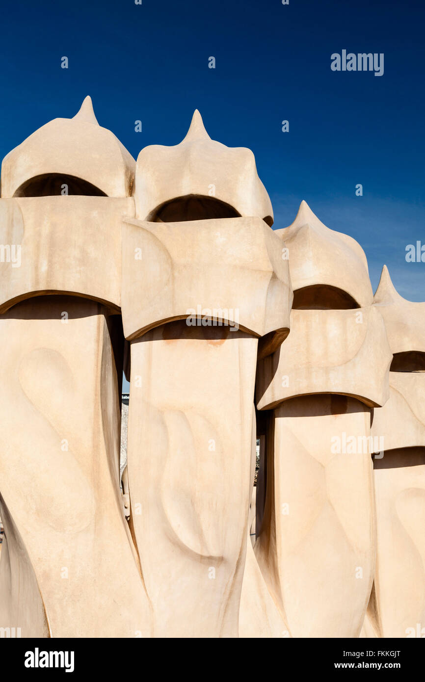 Rooftop sculptures hi-res stock photography and images - Alamy