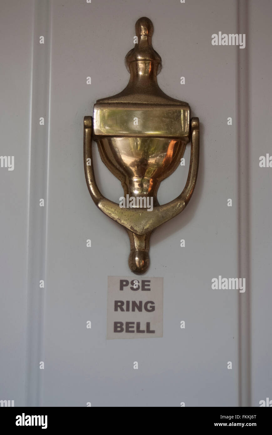 Gold door knocker hi-res stock photography and images - Alamy