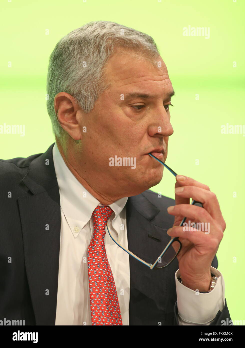 Lawrence rosen hi-res stock photography and images - Alamy