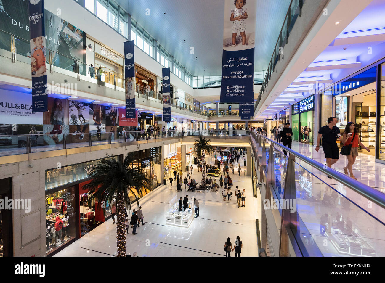 Interior shopping mall tourism hi-res stock photography and images - Alamy