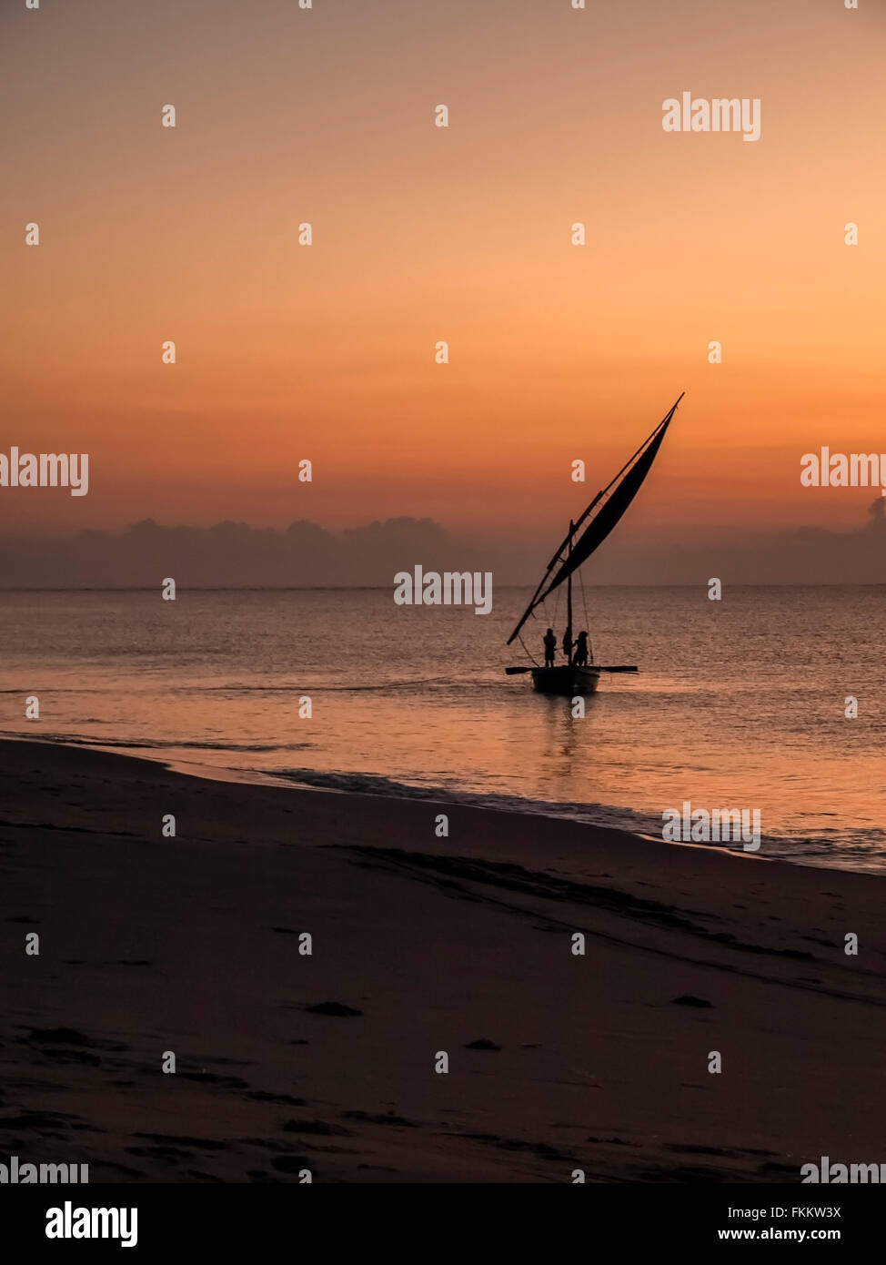 Mozambique Inhambane Southern Africa fishing on a dhow at sunrise Stock ...