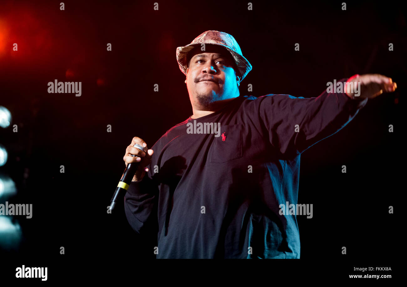 Trugoy the Dove (David Jolicoeur) performs with De La Soul perform at ...