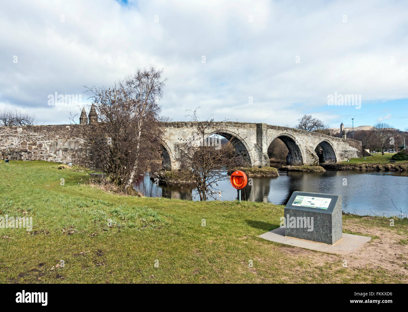 Stirling Old Bridge crossing the River Forth at Stirling in Scotland ...