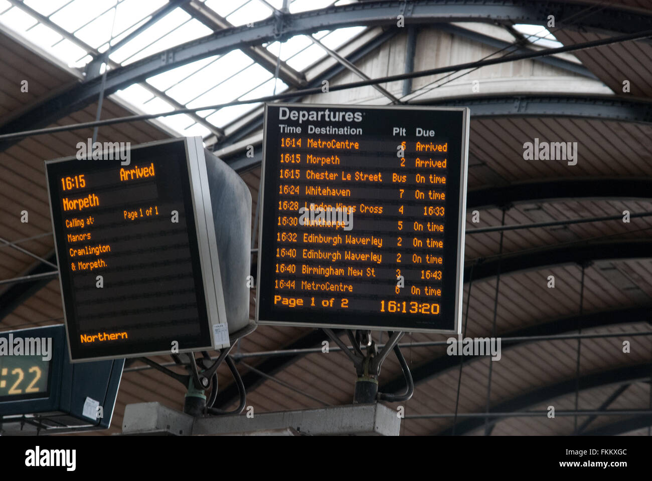 Newcastle railway hi-res stock photography and images - Alamy