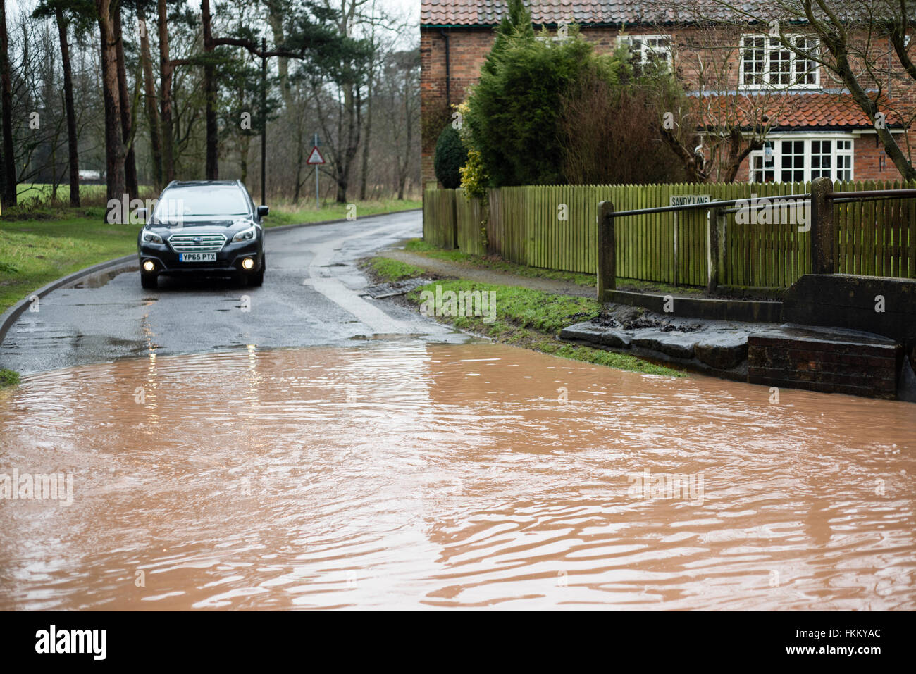 Oxton, Nottinghamshire, UK. 09th March 2016.Small becks in the villages ...