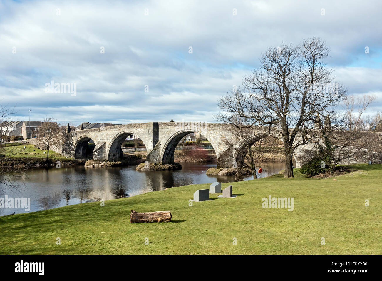 Stirling Old Bridge crossing the River Forth at Stirling in Scotland ...