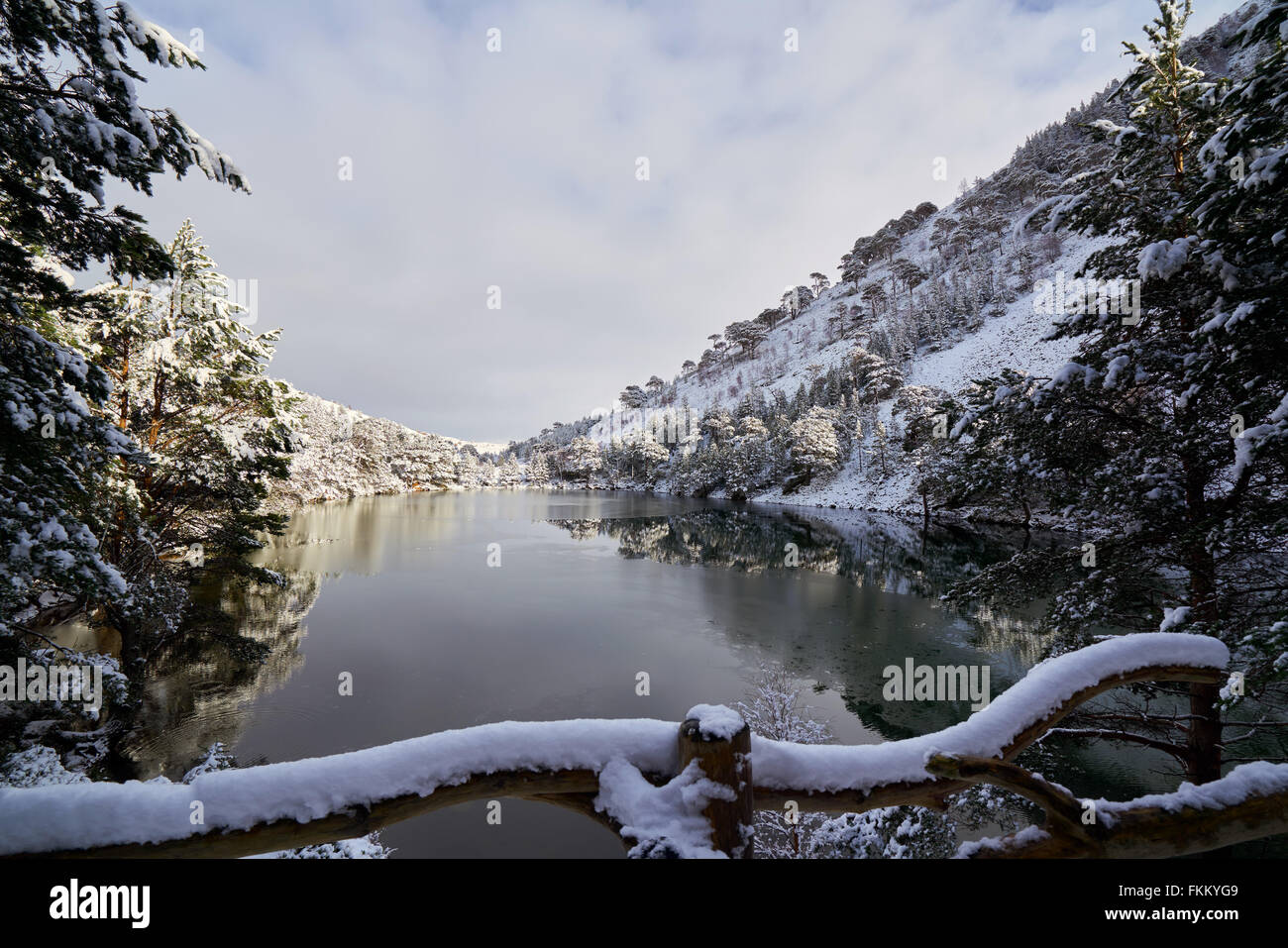 Scottish water snow hi-res stock photography and images - Alamy