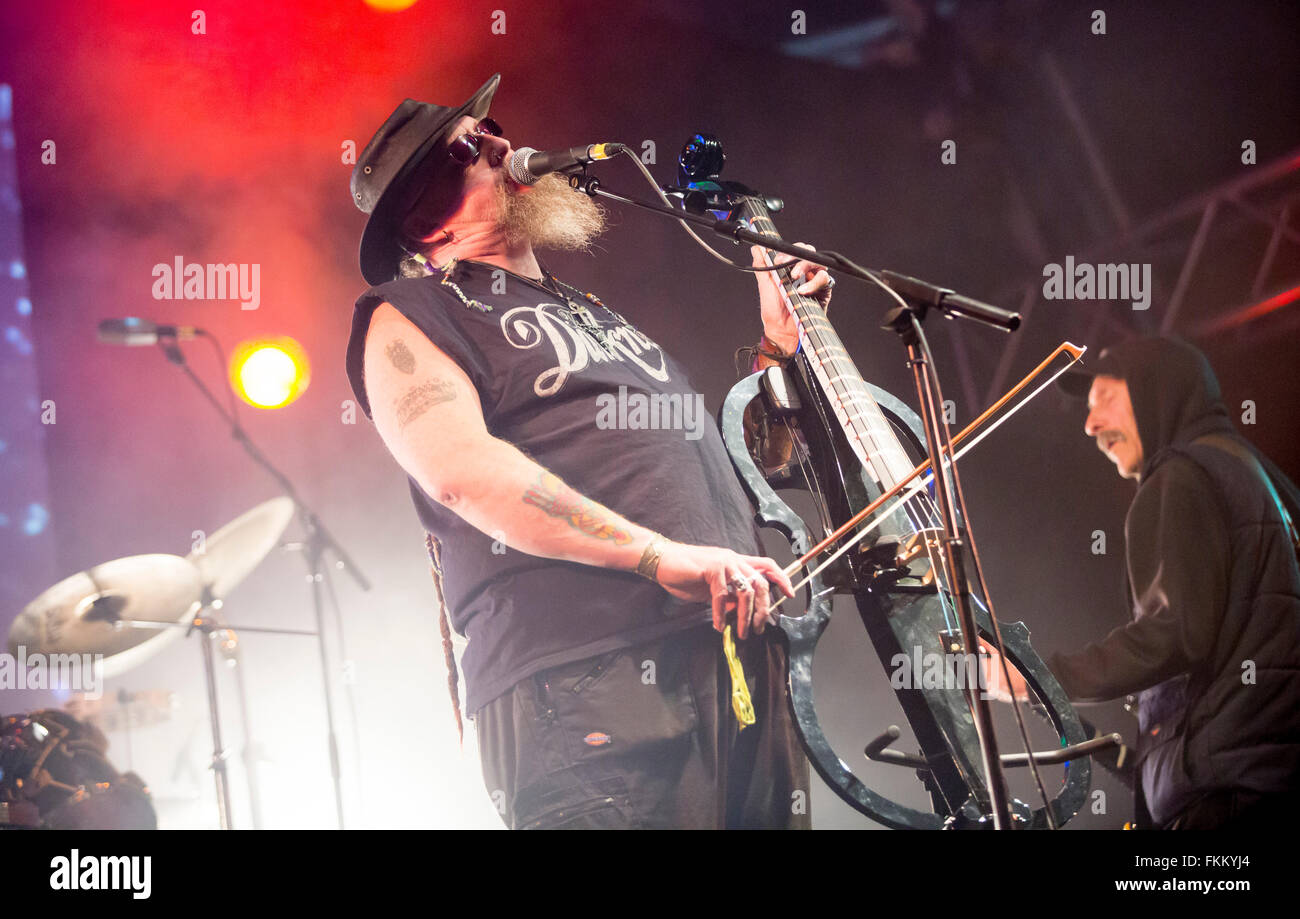 Hawkwind band hi-res stock photography and images - Alamy