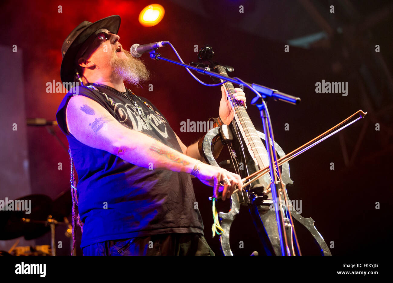 Hawkwind band hi-res stock photography and images - Alamy
