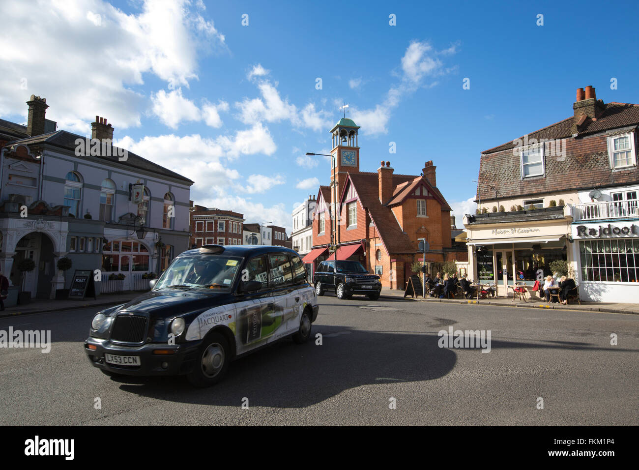 Largely Victorian High Street in Wimbledon Village, pretty suburb in ...