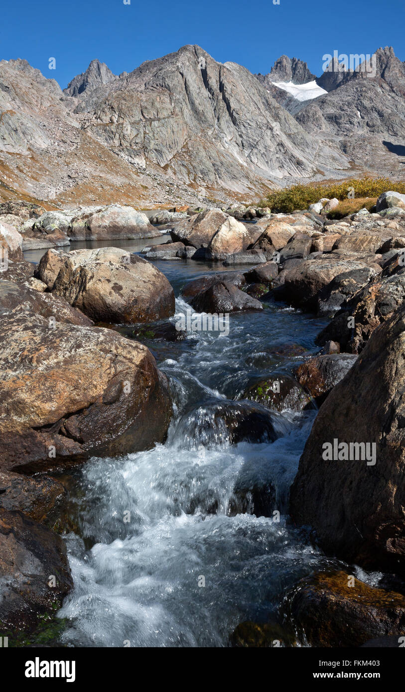 Titcomb basin in wind river range hi-res stock photography and images ...