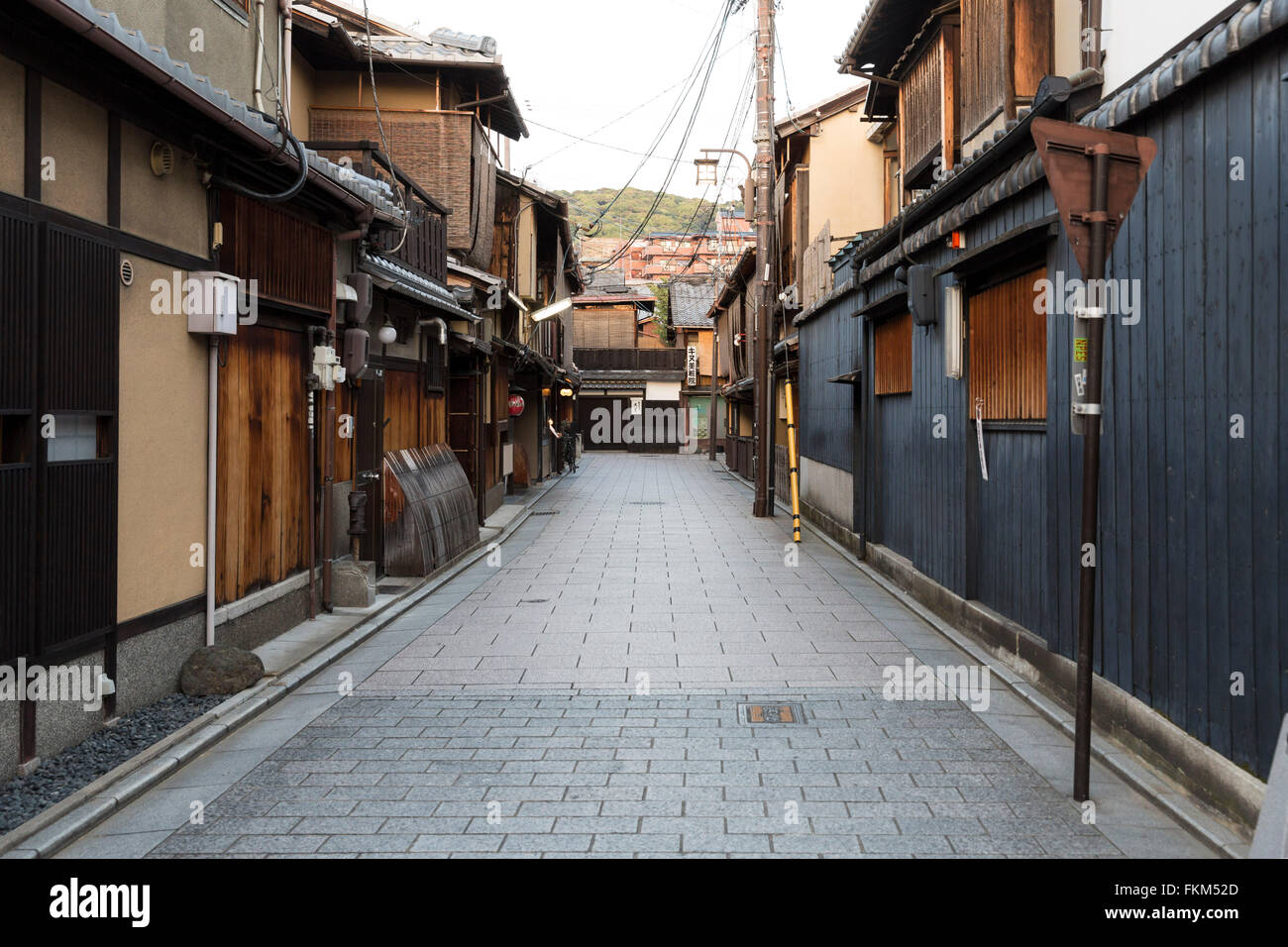 Gion quarter hi-res stock photography and images - Alamy