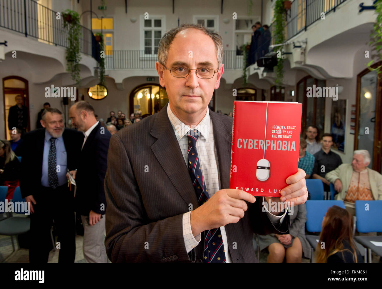 Edward lucas hi-res stock photography and images - Alamy