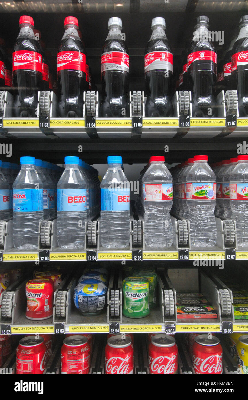 Vending machine. Subway station. Barcelona. Catalonia. Spain Stock ...