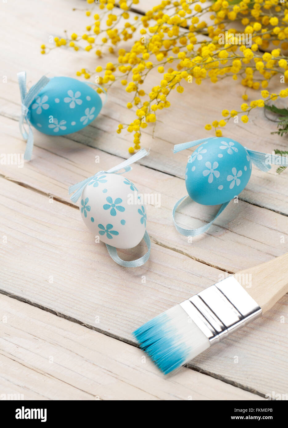 Paint tab hi-res stock photography and images - Alamy