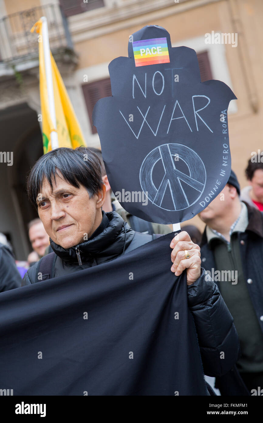 Rome, Italy. 8th March, 2016. A sit-in against the wars and the walls ...
