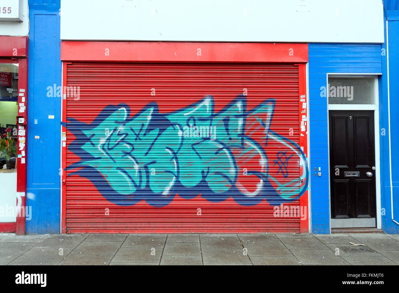 Shuttering hi-res stock photography and images - Alamy