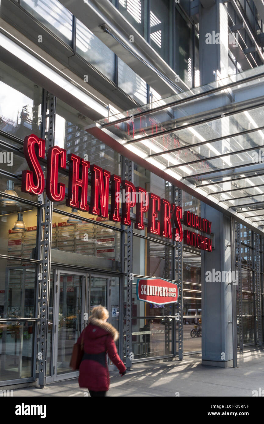 Schnippers Restaurant, Tmes Square, NYc, USA Stock Photo - Alamy