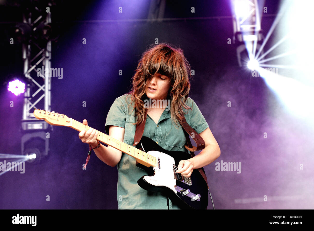 BARCELONA - MAY 29: Courtney Barnett (singer and electric guitar player ...