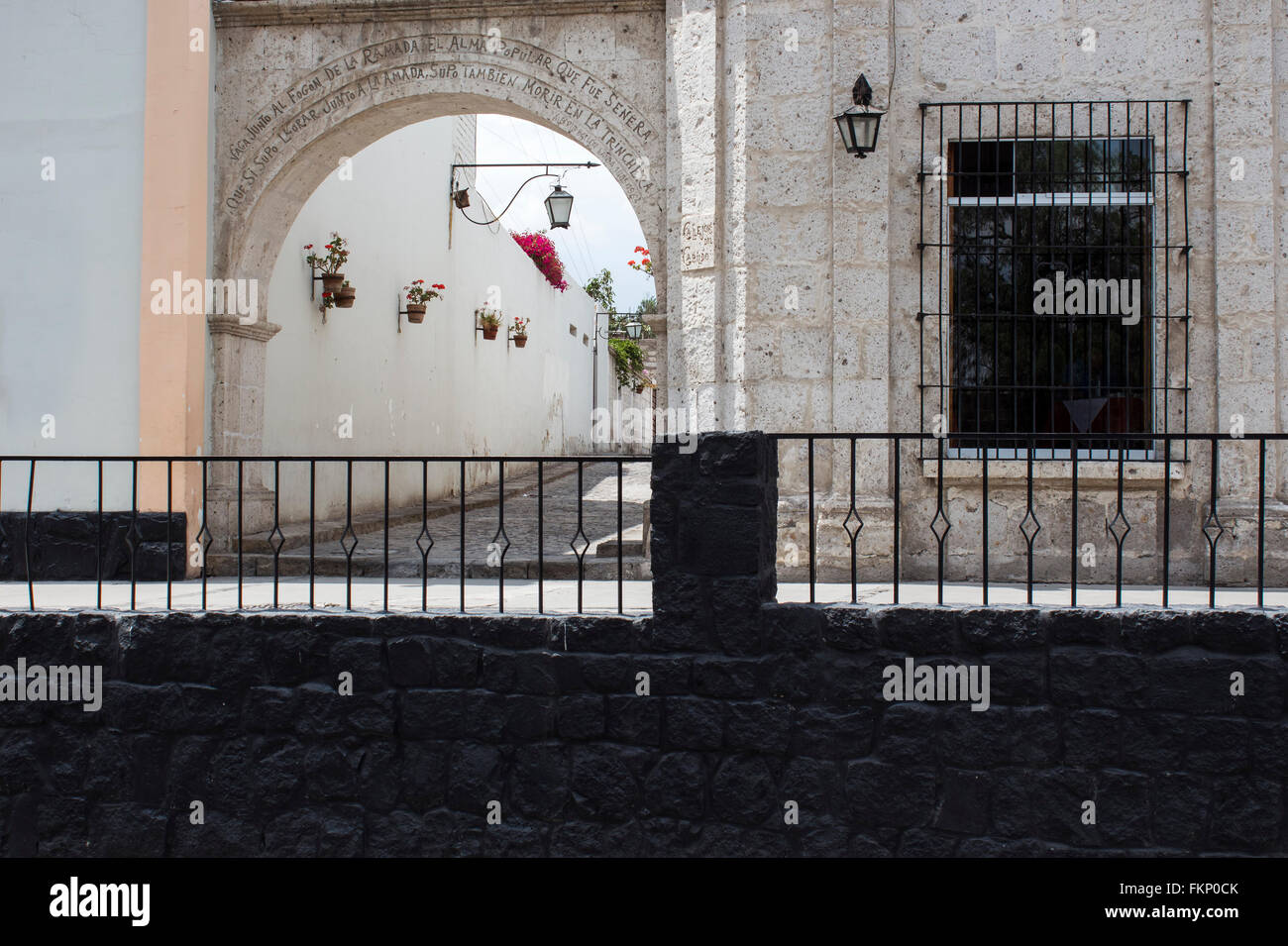 "Callejon del Cabildo" entrance in Yanahuara, Arequipa, Peru Stock ...