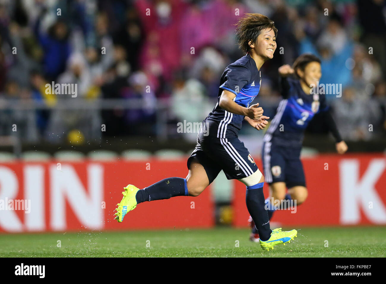Kincho Stadium, Osaka, Japan. 9th Mar, 2016. Mana Iwabuchi (JPN), MARCH ...