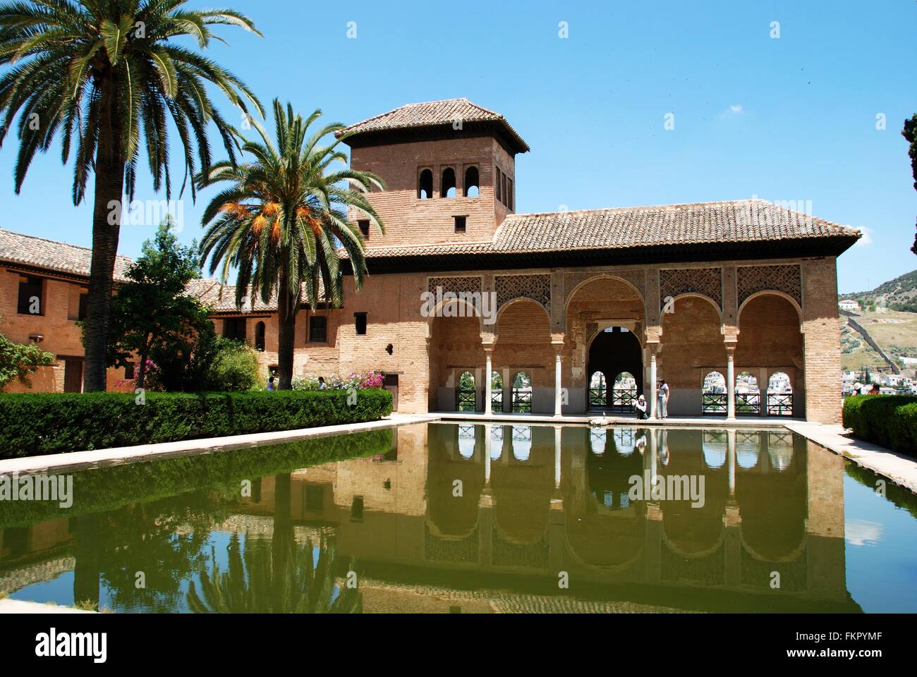 Palacio del Partal (Gardens of the partal), Palace of Alhambra, Granada ...