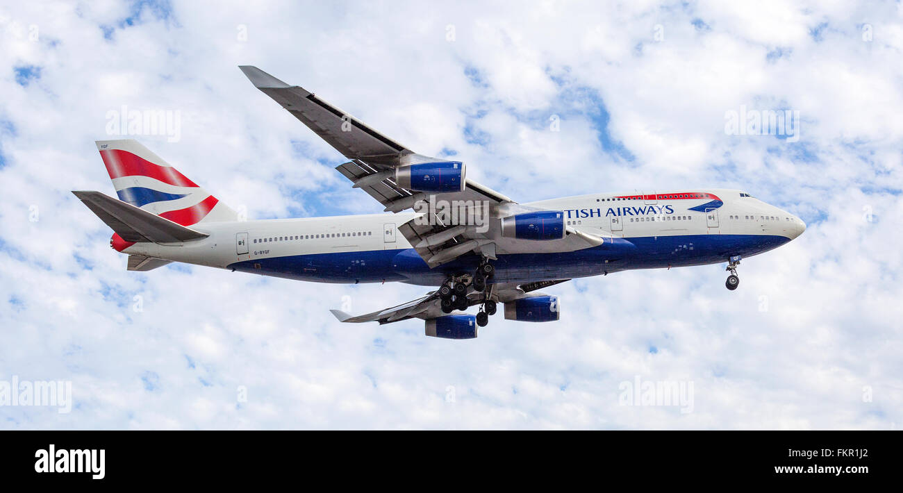 British airways Aeroplane landing at London Heathrow airport Stock ...