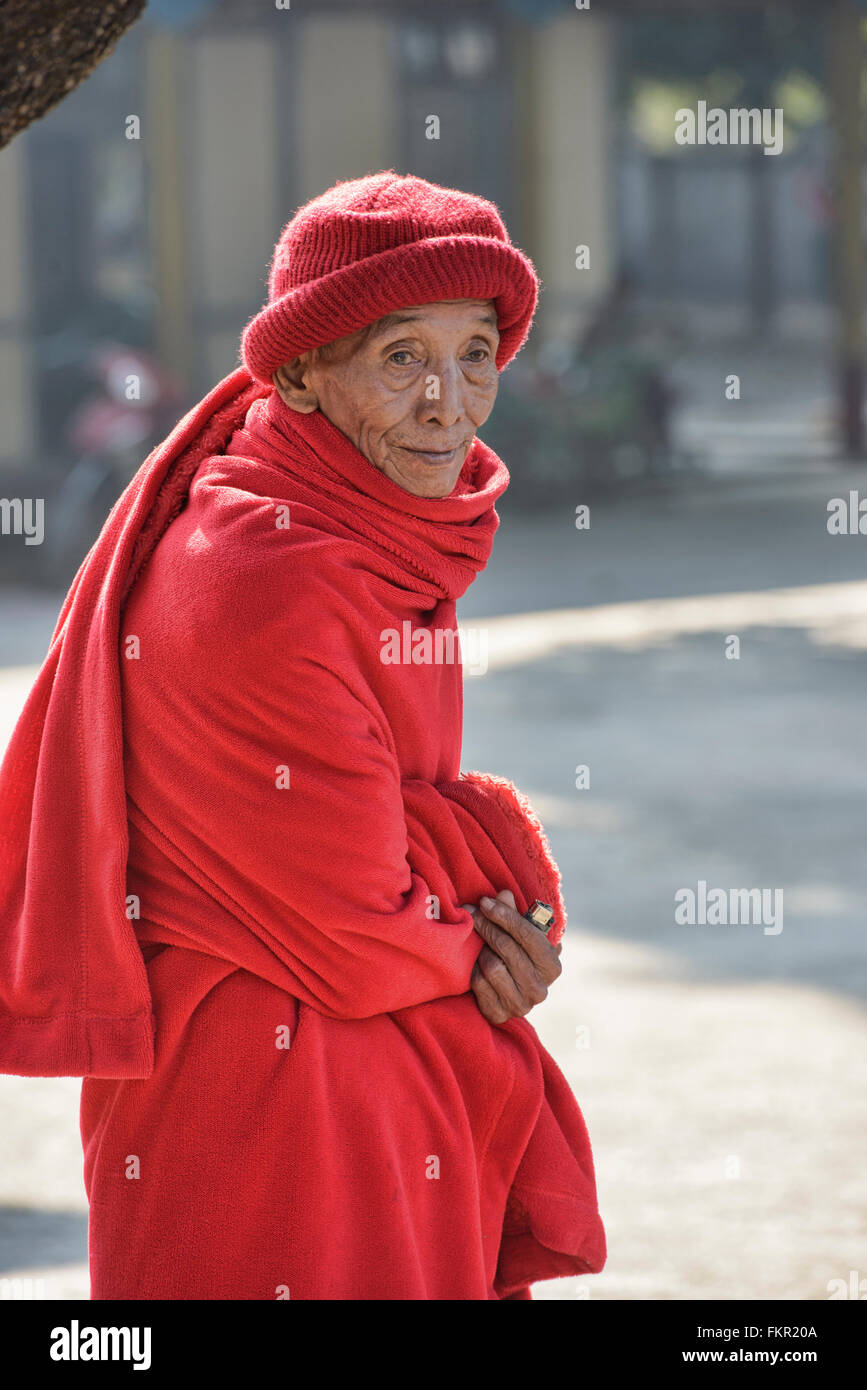 Old monk hi-res stock photography and images - Alamy