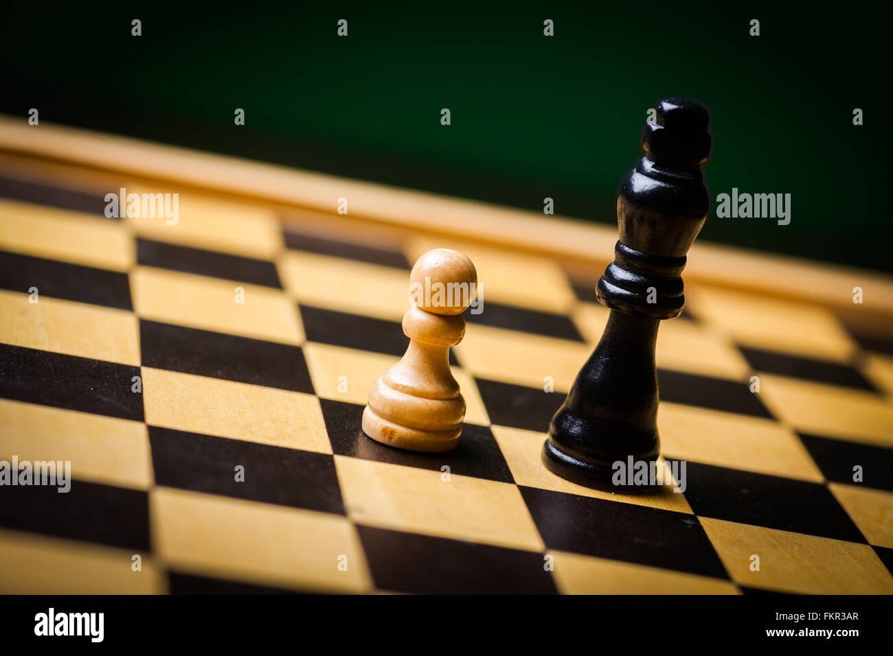 Close-up image of a chess board with chess pieces Stock Photo - Alamy