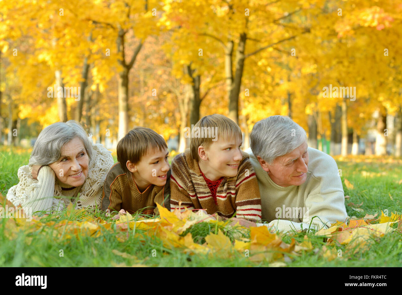 Grandparents and grandchildren Stock Photo - Alamy