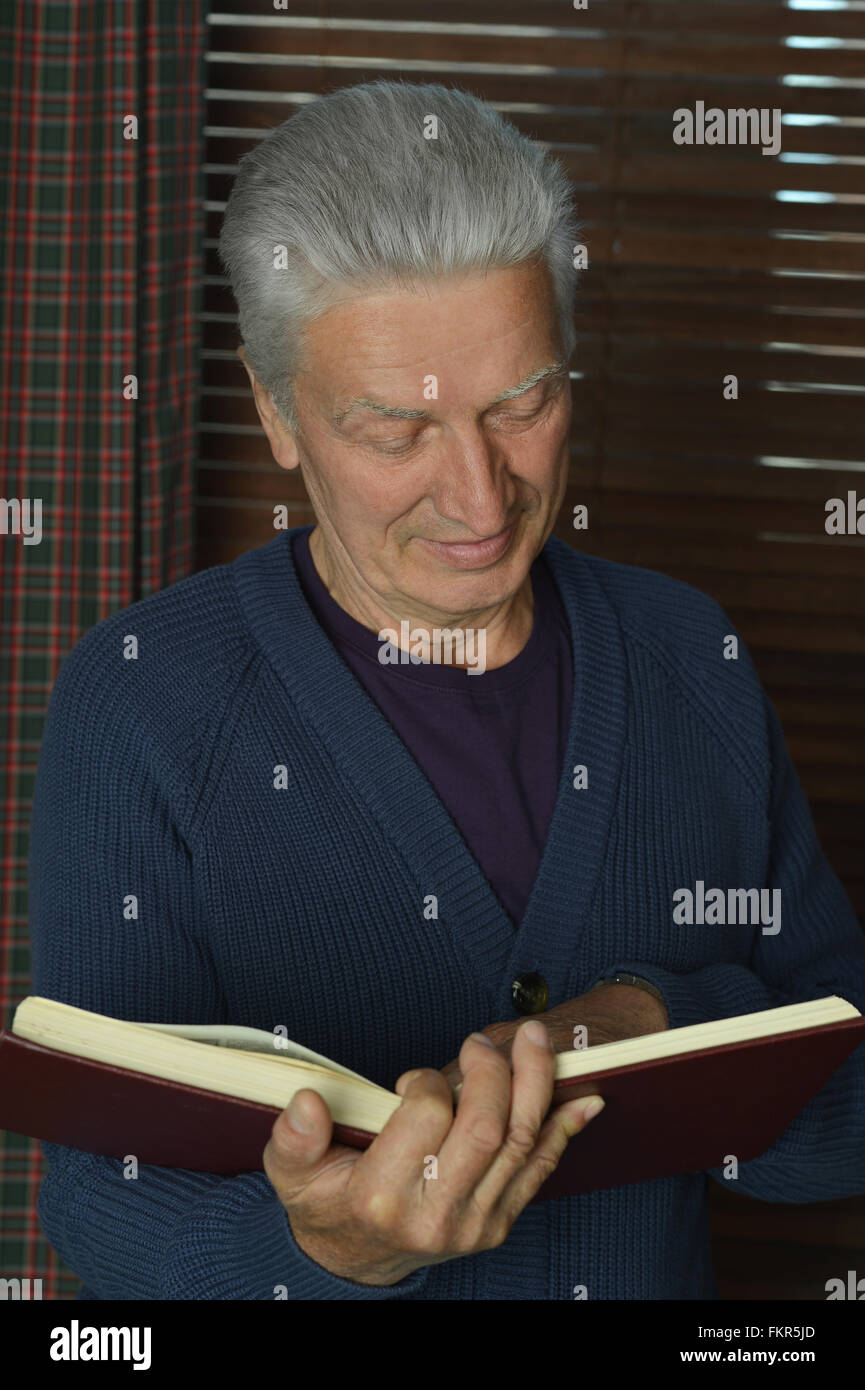 handsome retired man Stock Photo - Alamy