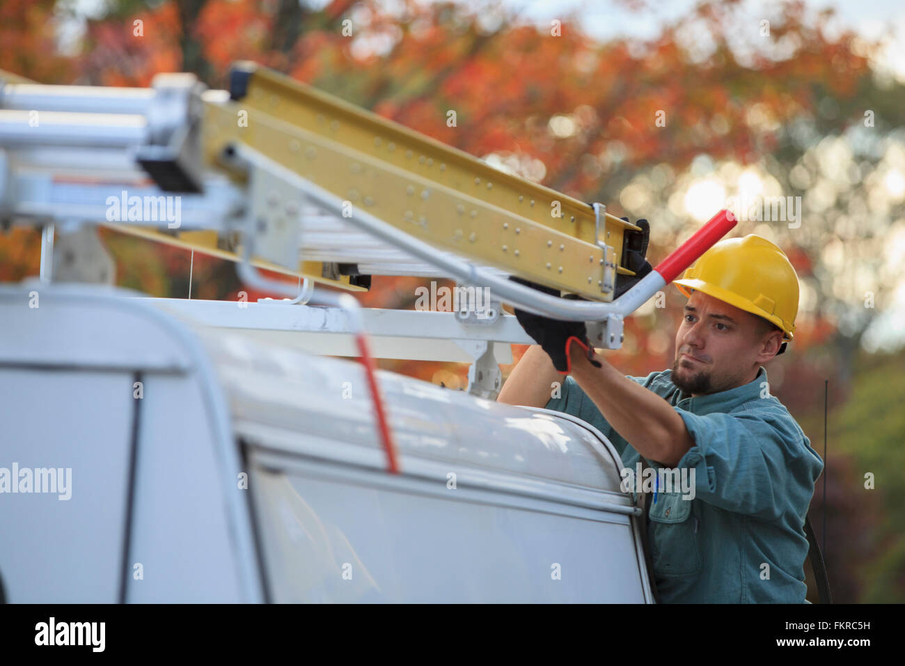 Loading truck and truck loading hi-res stock photography and images - Alamy