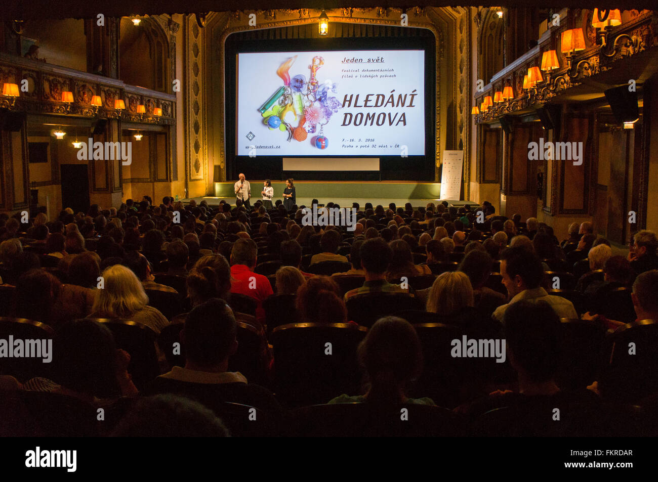 World cinema culture hi-res stock photography and images - Alamy