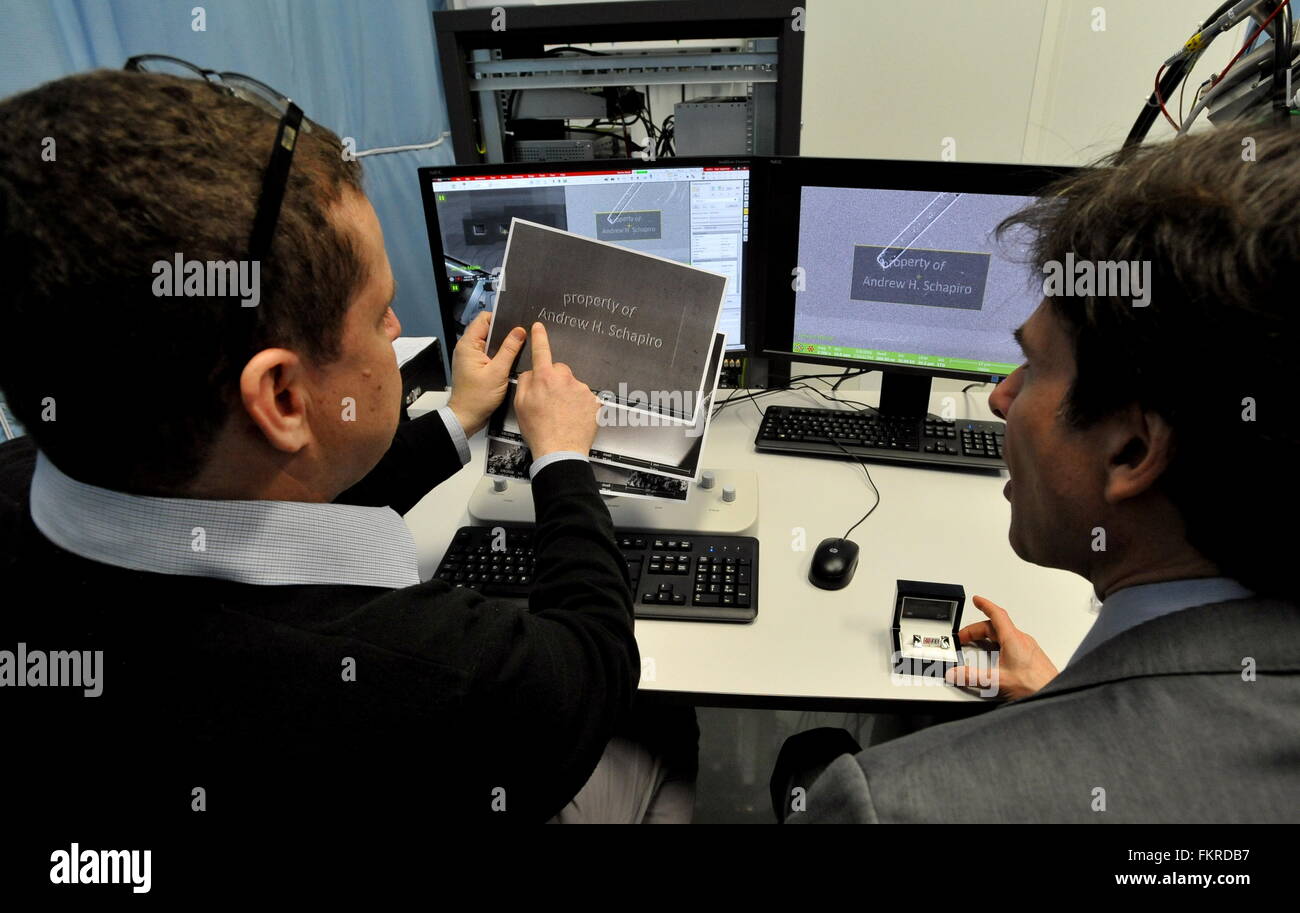 Andrew Schapiro, Tomas Vystavel Stock Photo - Alamy