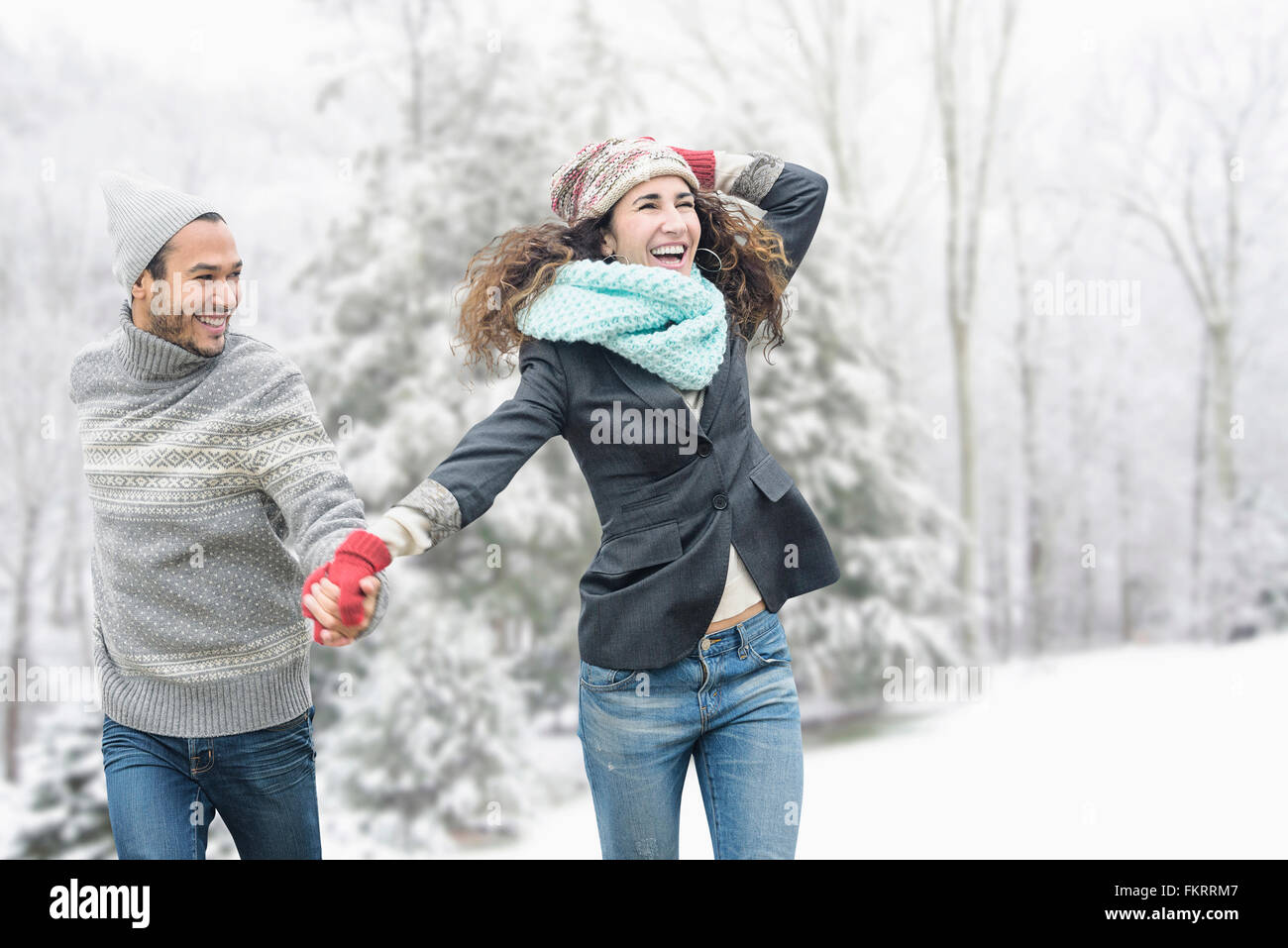 Couple snow holding hands hi-res stock photography and images - Alamy Couple snow holding hands hi-res stock photography and images - Alamy
