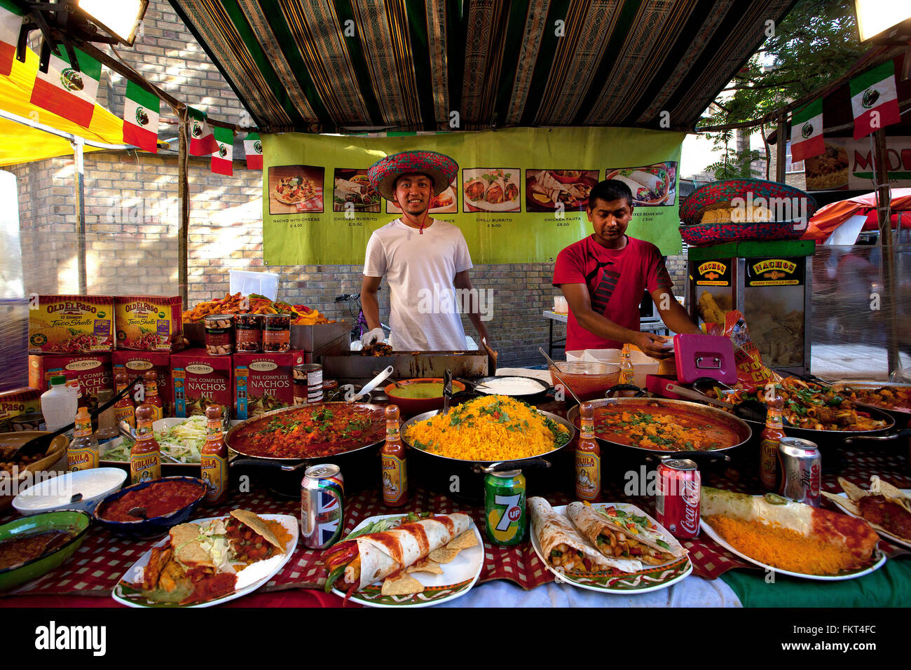 Shoreditch,London: Indian street food Stock Photo - Alamy