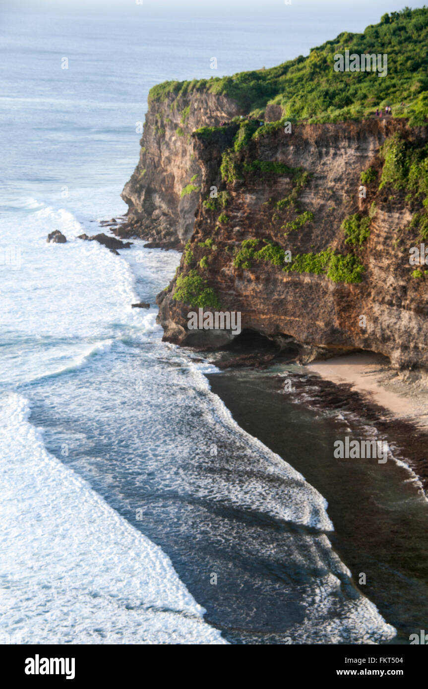 Ocean sea cliff Stock Photo - Alamy