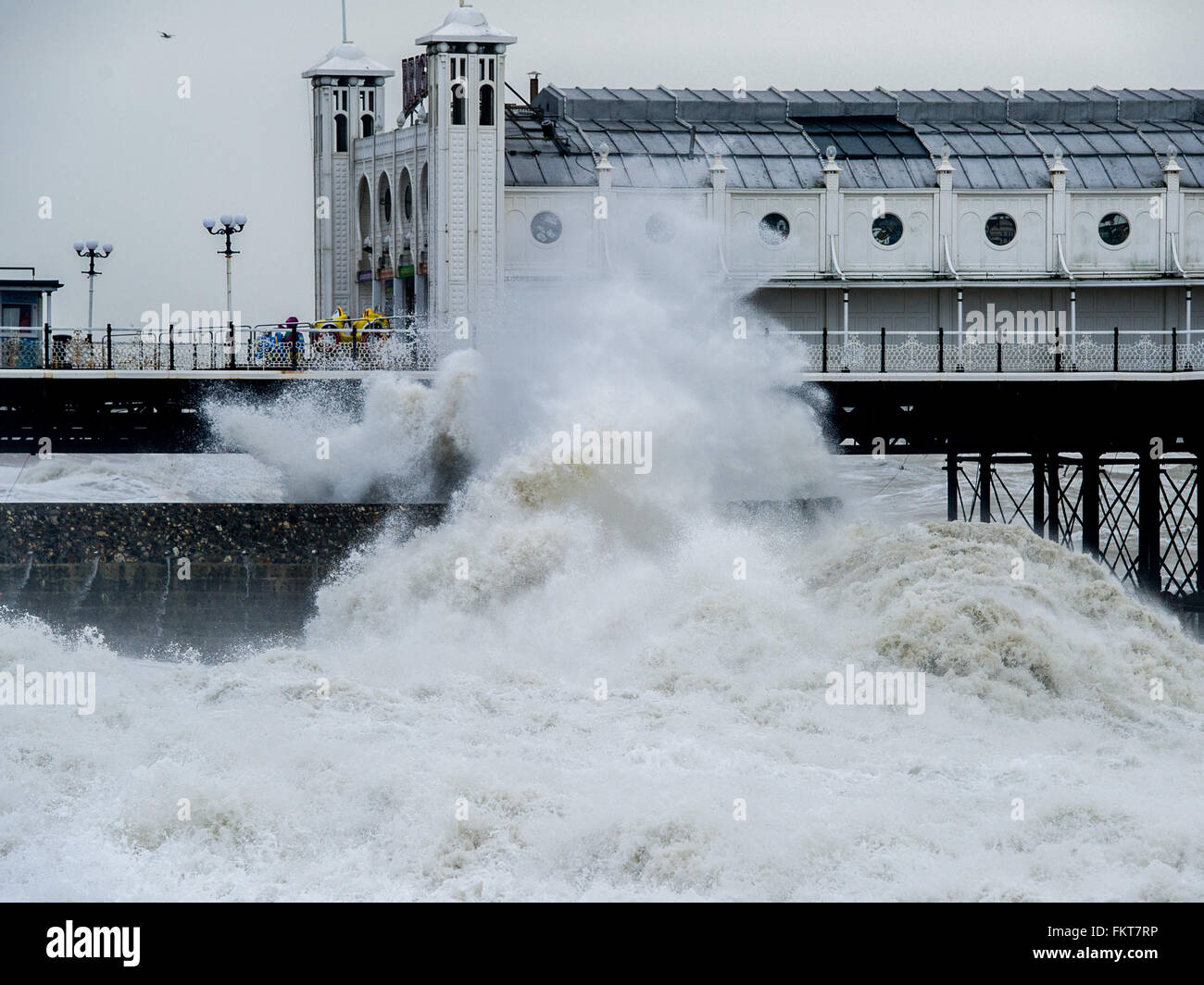 Storm Imogen lashes Brighton Beach with gale force winds. The Met ...