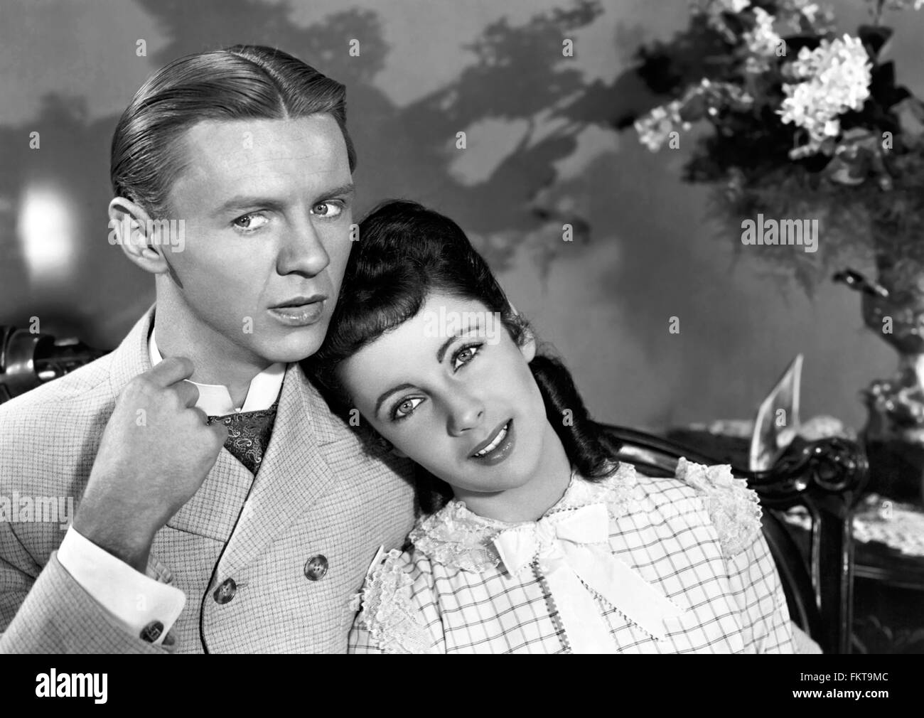 Life with father elizabeth taylor Black and White Stock Photos & Images ...