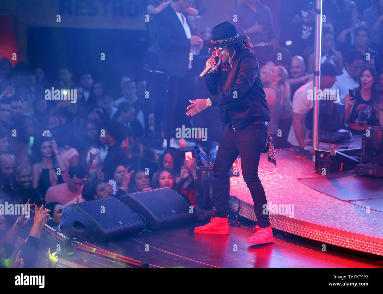 Rapper Future performs at Drai's nightclub at The Cromwell Las Vegas ...