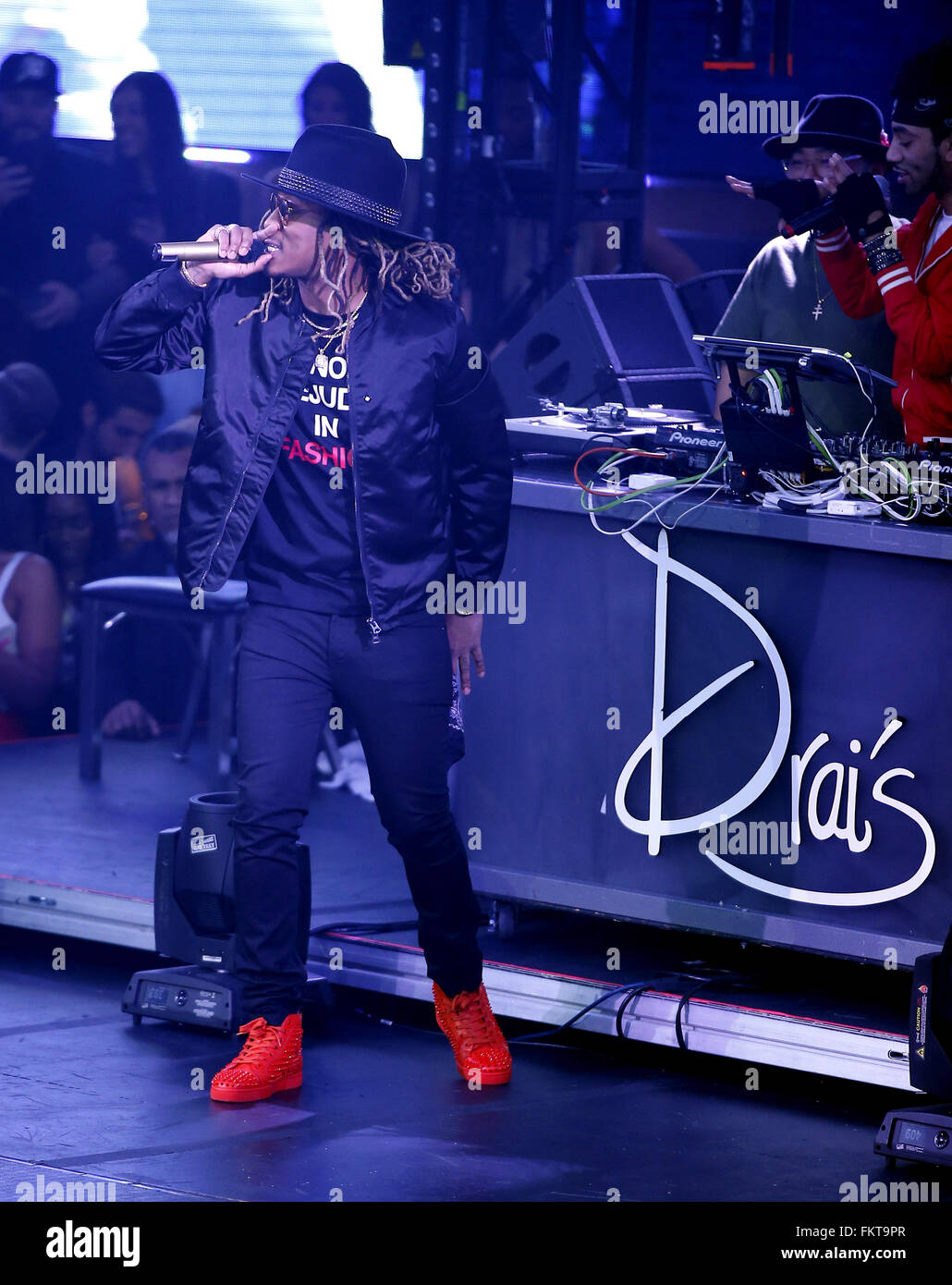 Rapper Future performs at Drai's nightclub at The Cromwell Las Vegas ...