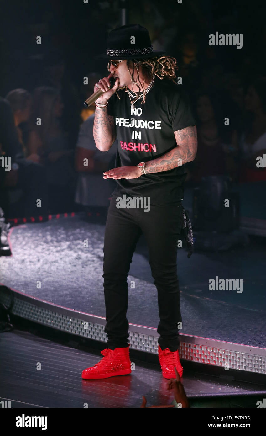 Rapper Future performs at Drai's nightclub at The Cromwell Las Vegas ...